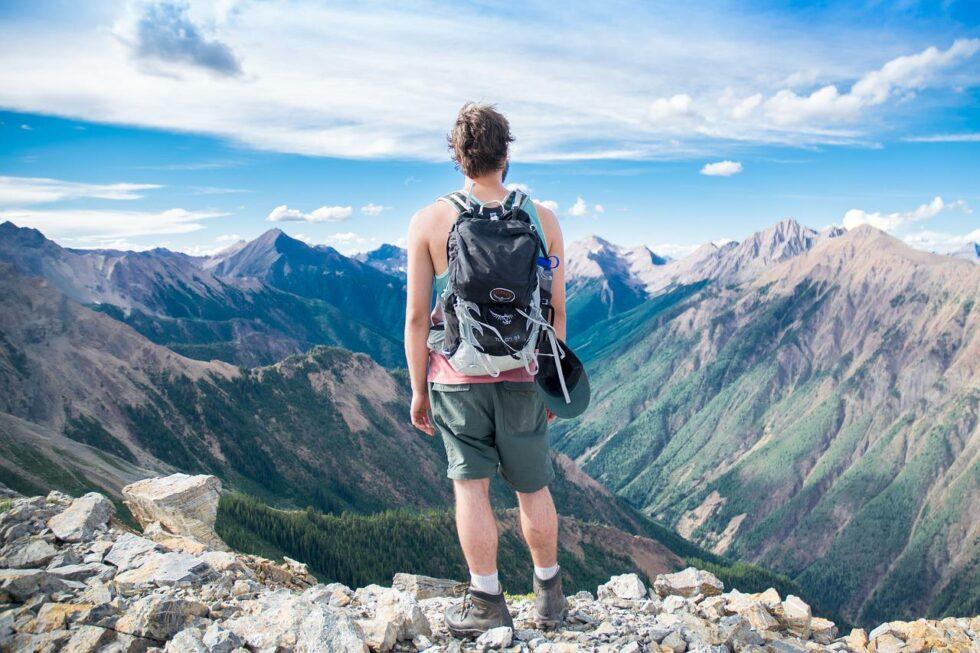 5 Ways to Get Paid to Hike: How to Earn Money Hiking